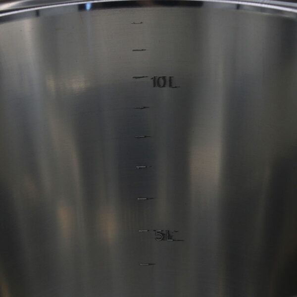 Hink utan bottenband rostfri 12 liter omkrets 310x270mm - Dixa Medical AB